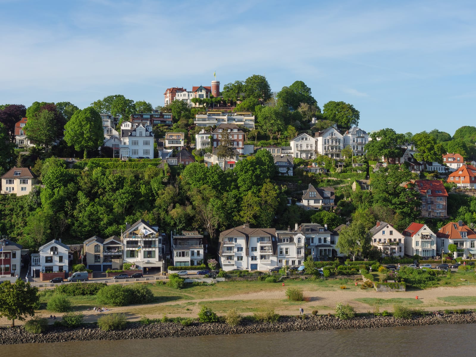 Port of Hamburg Cruise Port — Live Ship Schedule | Cruise Ship Tracker