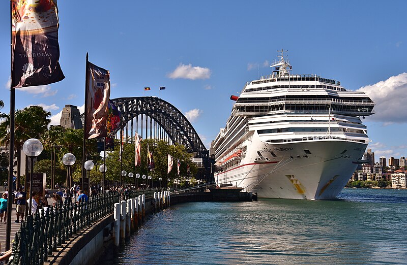 Carnival Splendor — Ship Specs & Profile | Cruise Ship Tracker